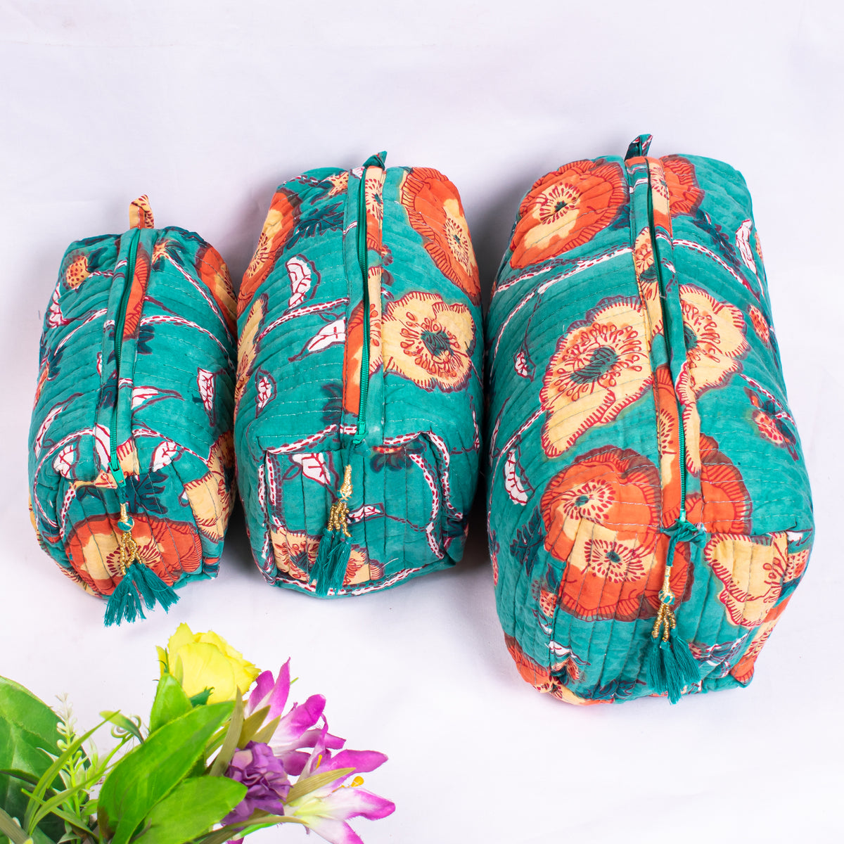 Buy Make Up Bags Cosmetic Bags Toiletry Bags CraftJaipur buy-make-up-bags-cosmetic-bags-toiletry-bags-craftjaipur